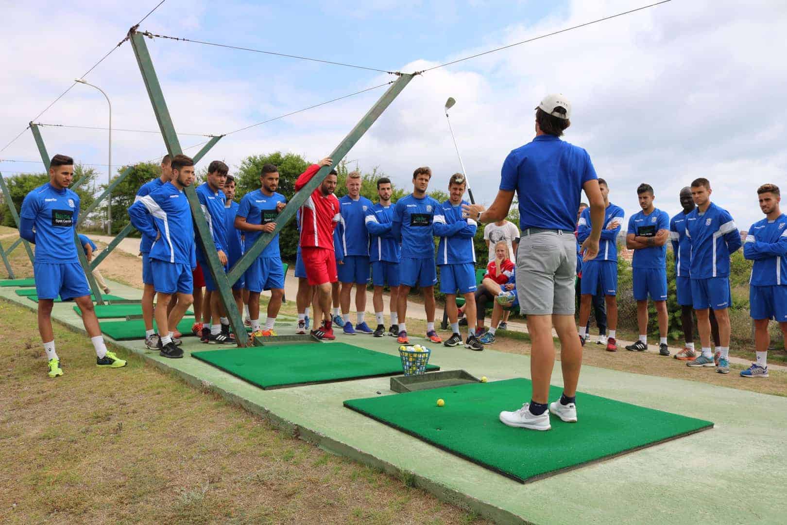 La U.D. Melilla cambia el césped del Álvarez Claro por el del Campo de ...