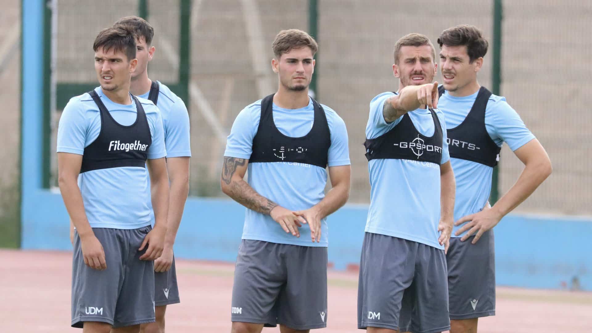 Los azulinos arrancan su semana de trabajo - UD Melilla