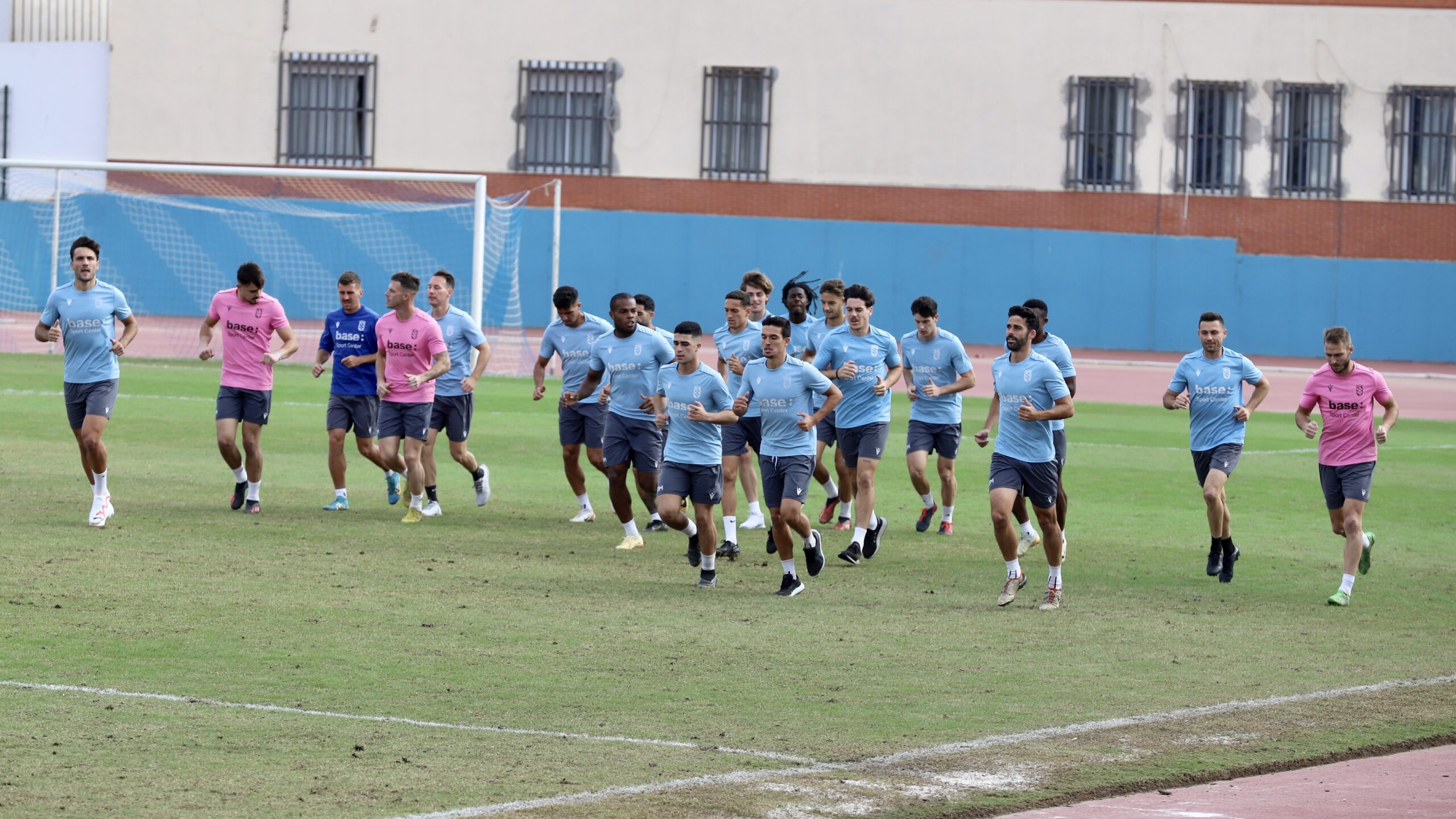 Los azulinos se centran ya en la liga - UD Melilla